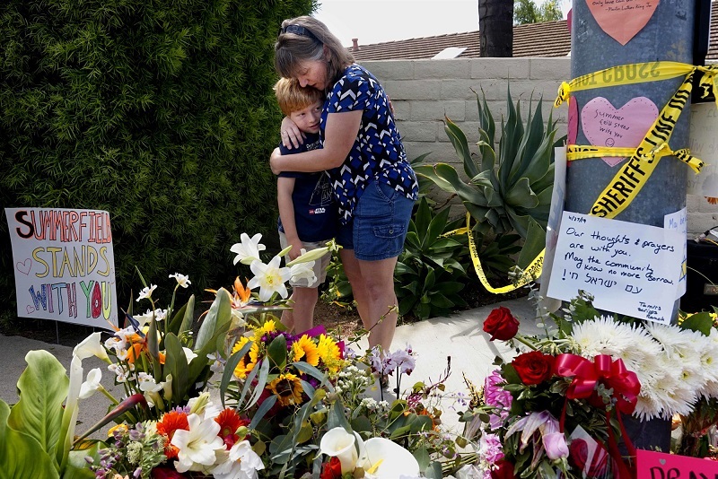Poway Attack Illustrates Danger Right-Wing Extremists Pose to Jews ...